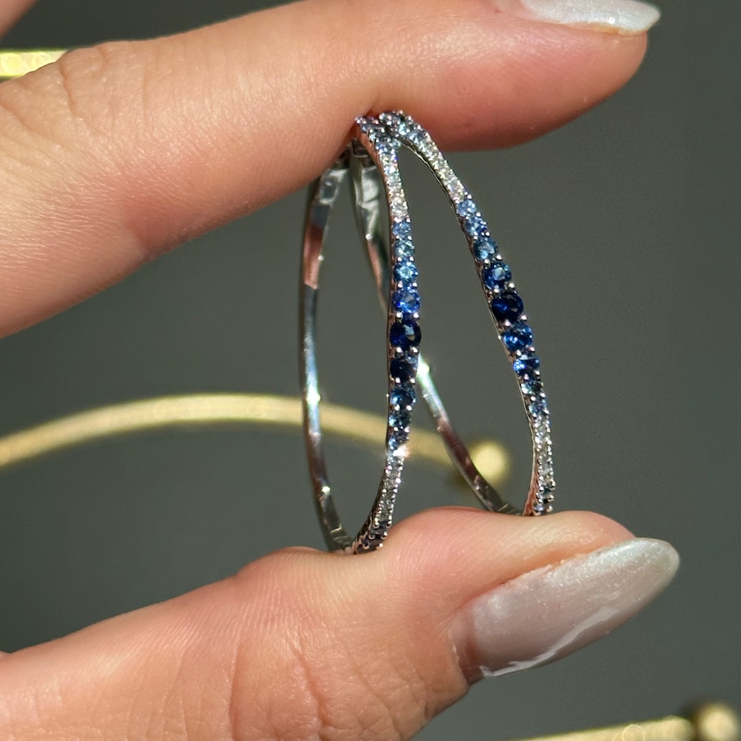 14KT White Gold Diamond + Variegated Blue Sapphires Prong-set Snap Back ...