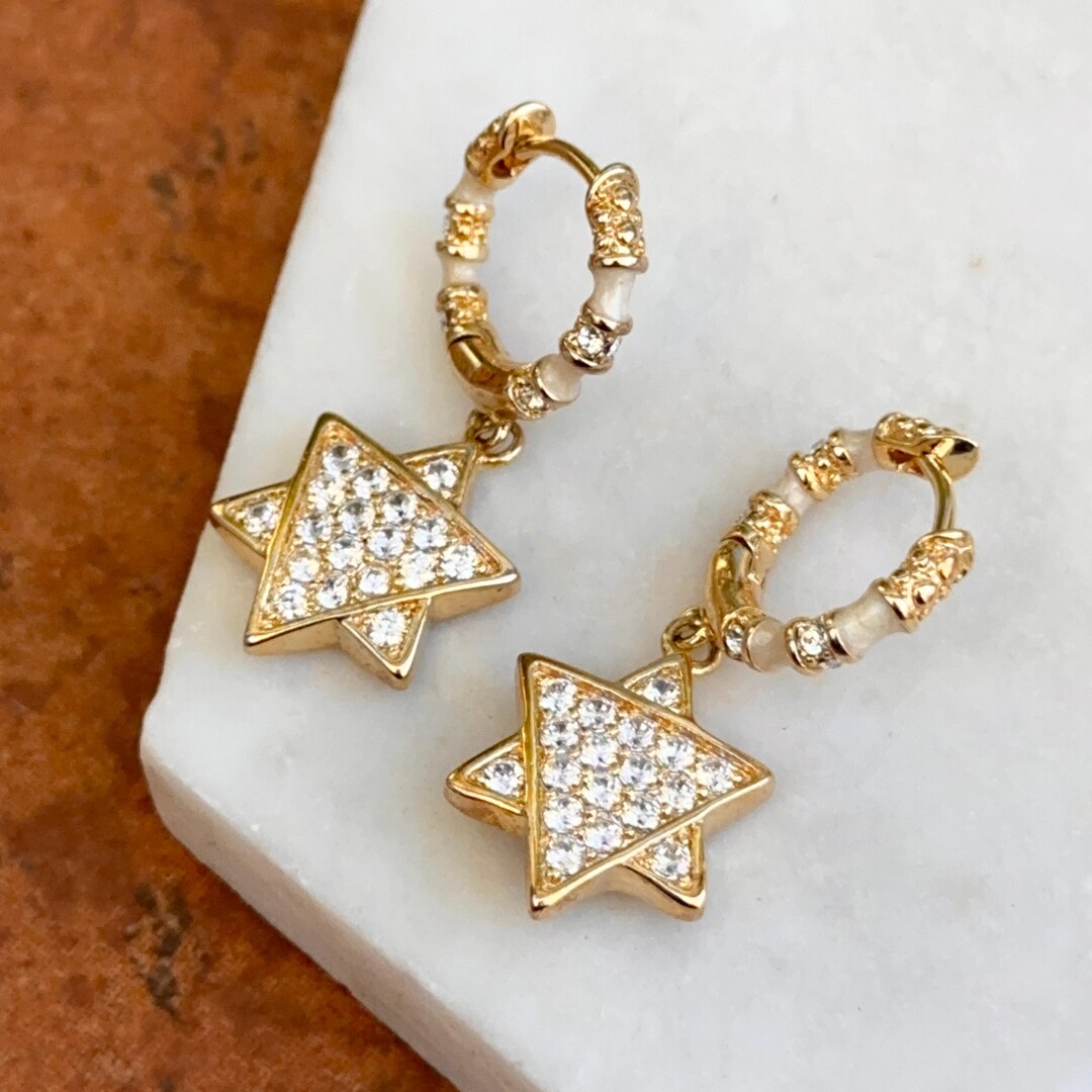 18K Yellow Gold-plated Brass Round Cubic Zirconia White Enamel Star of ...