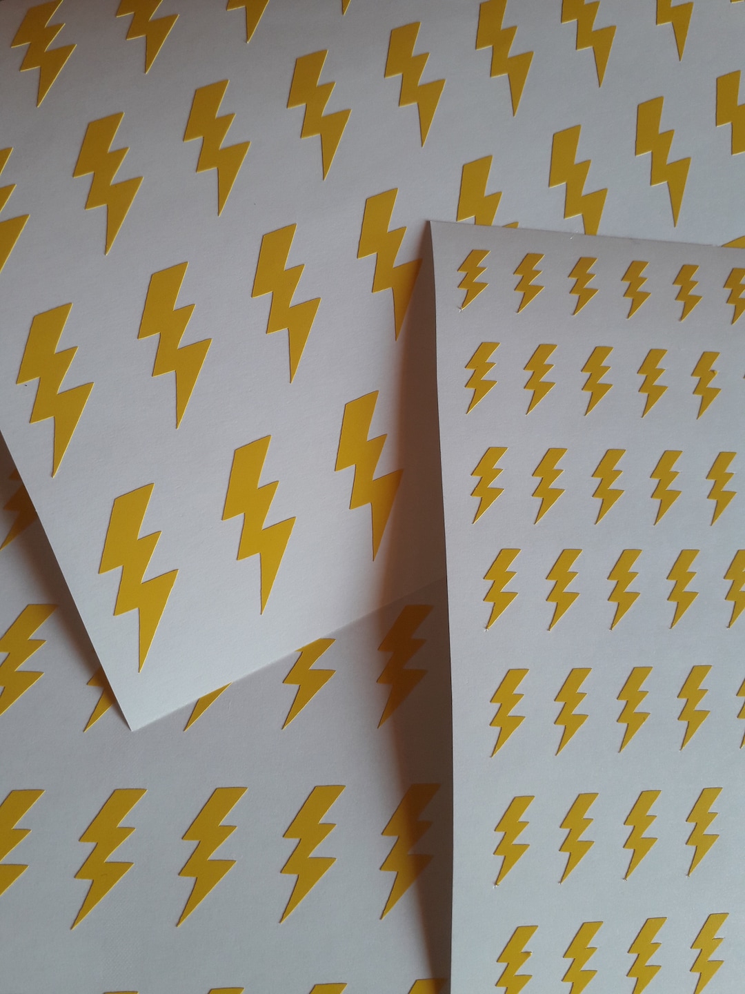 30 X Lightning Bolt Stickers, Bolt Vinyl Decal,flash Stickers - Etsy