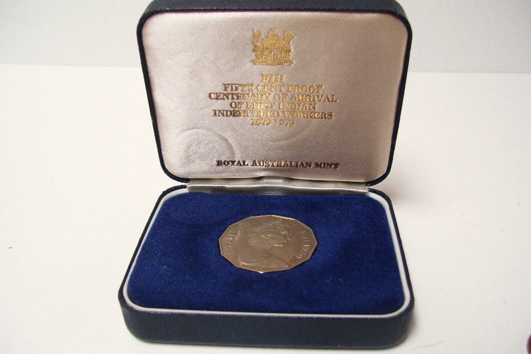 1979 FIJI 50c Proof Coin Commemorative With Gift Box Uncirculated ...