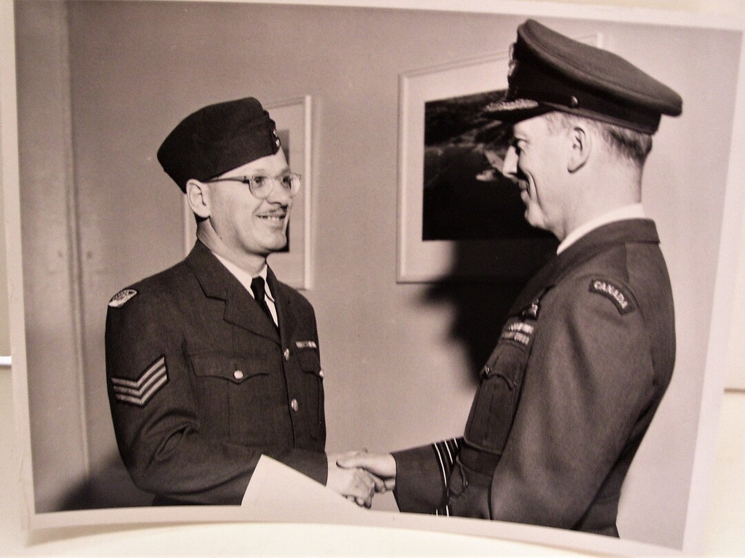 World War 2 RCAF Photograph of Captain Making Personal Presentation - Etsy