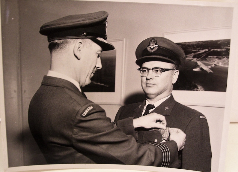 World War 2 RCAF Photograph of Captain Pinning Medal on - Etsy Canada