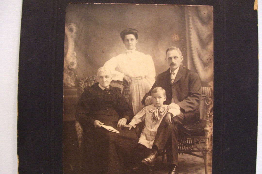 Victorian Family Photograph 4 Generations Arthur Ontario Canada Antique ...