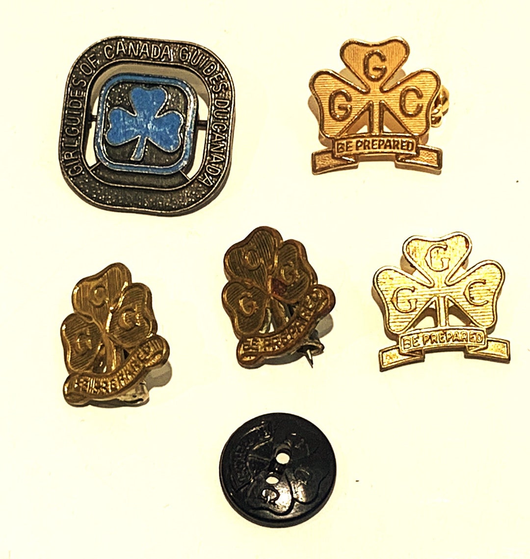 5 Vintage Girl Guide Pins + 1 Uniform Button - Canada - Be Prepared ...