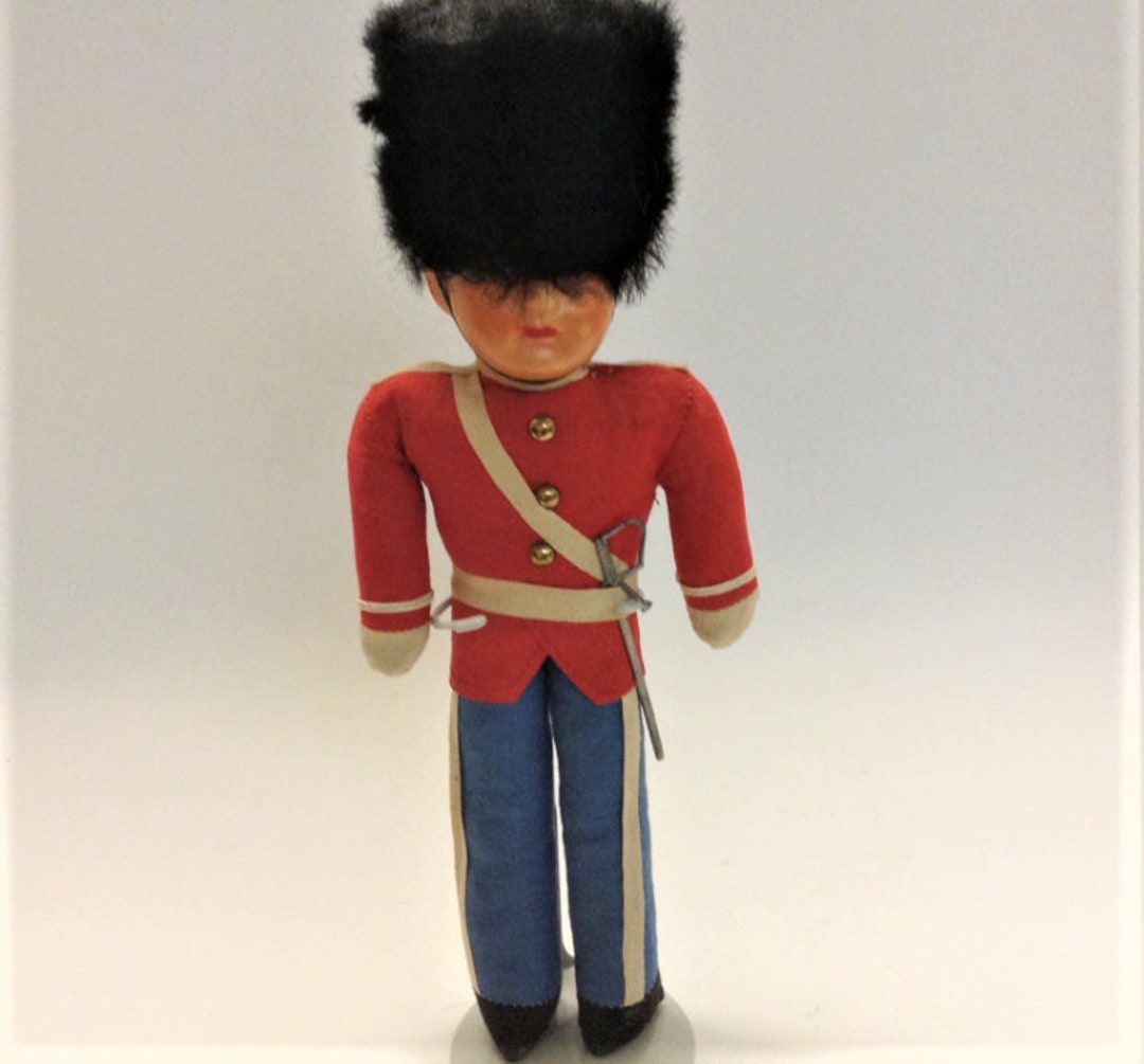 Vintage British Royal Guard Souvenir Doll 11 1/2" 1940s Cloth With ...