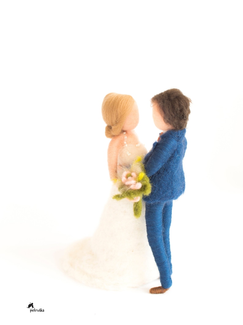 Personalized Bride and Groom Figurines, Couple Gift for Wedding, Custom ...