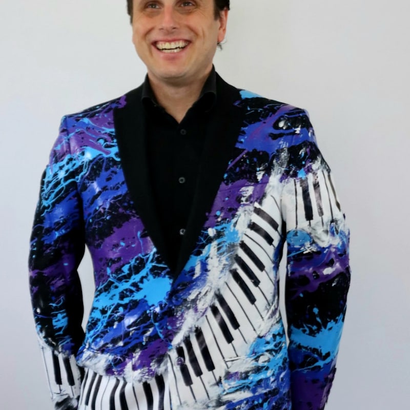 Frontman Costume - Etsy