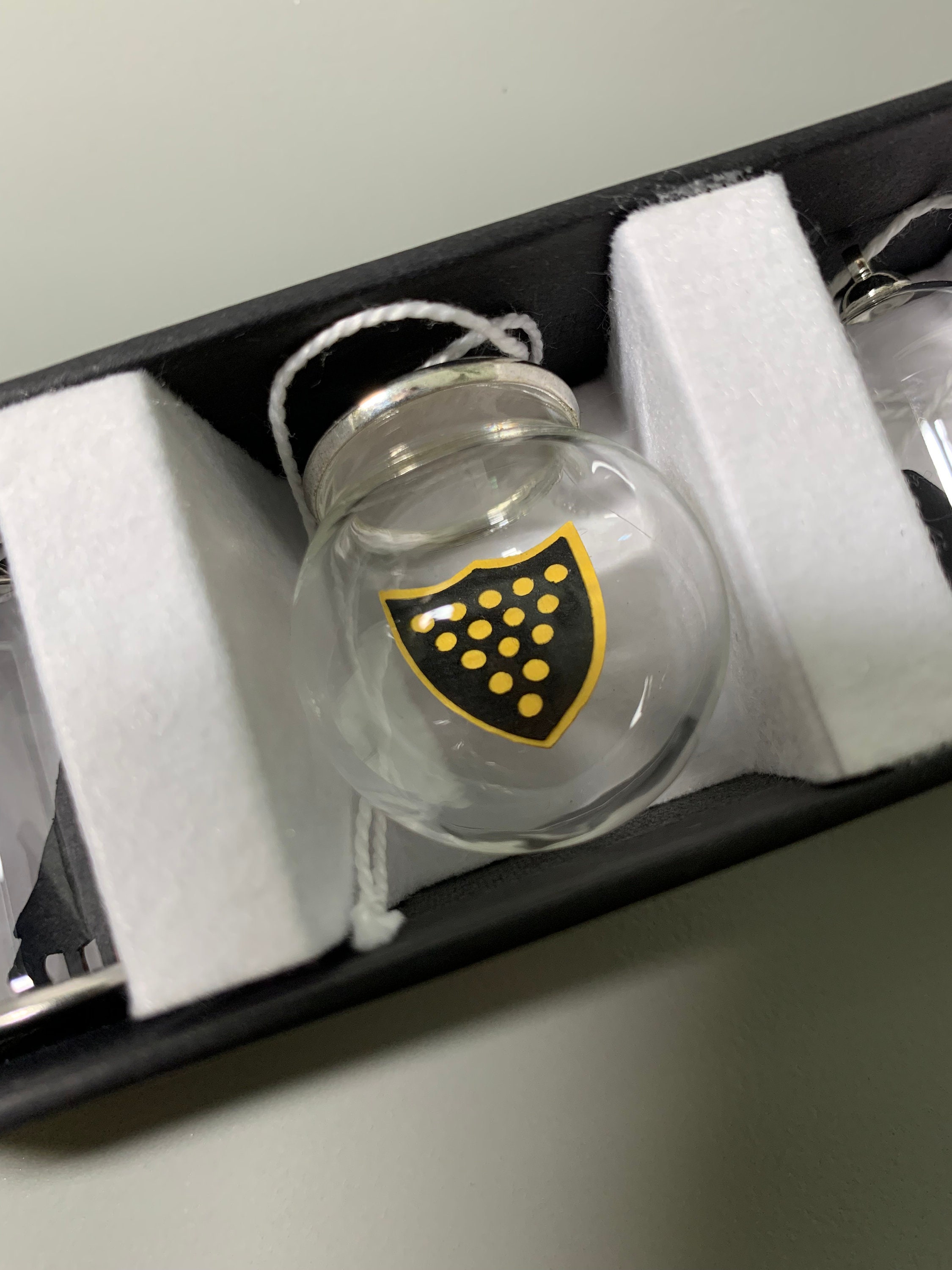 Cornish Flag Chough and Coat of Arms Miniature Hanging Glass - Etsy UK