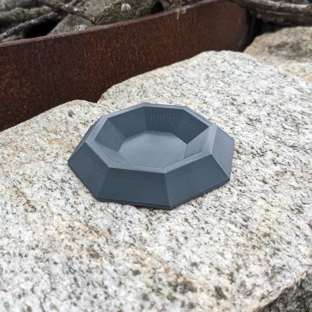 Octagonal Isopod Food Dish - 2 Pack - Basic Colors - Etsy