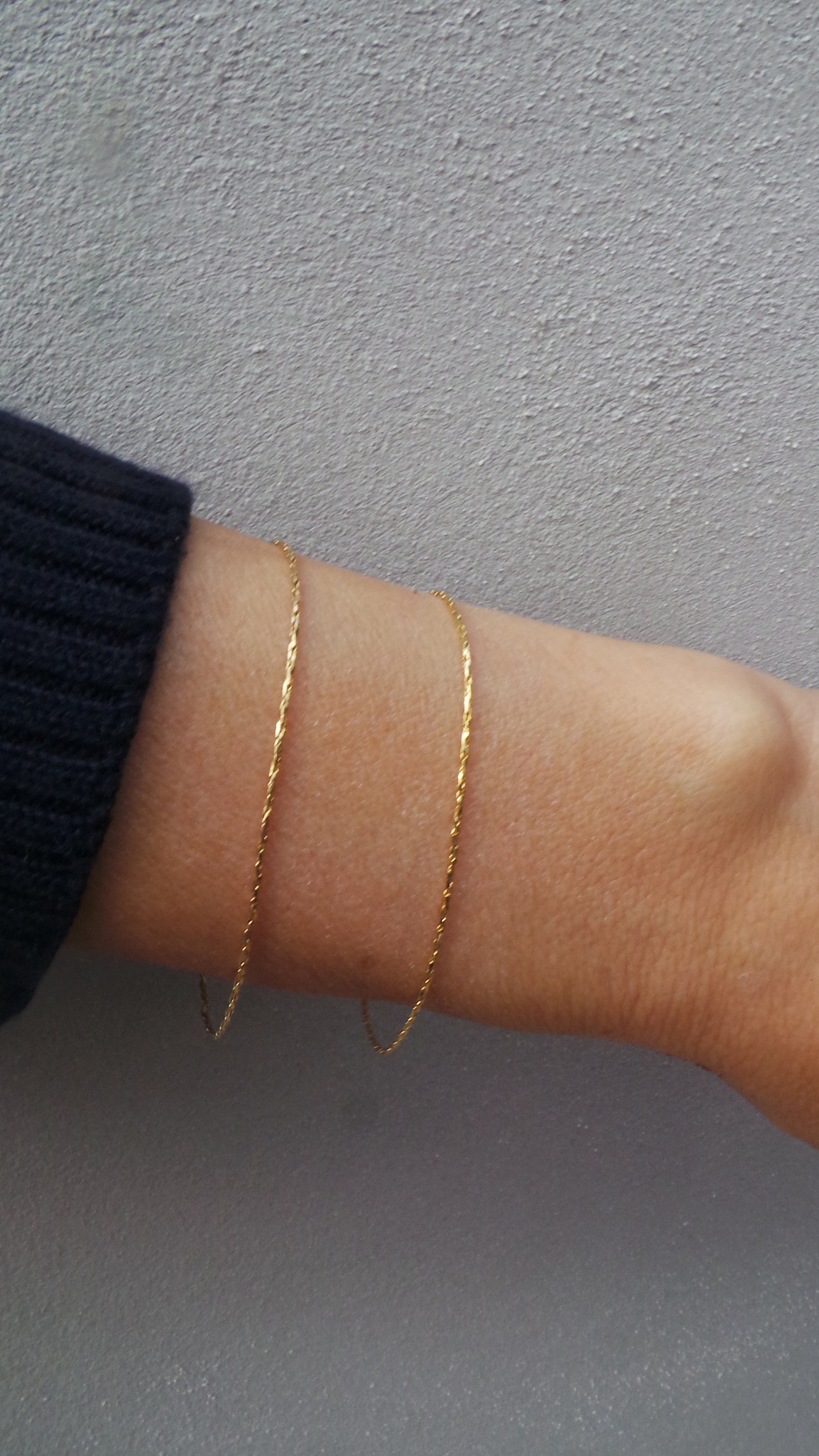 Minimalist Bracelet. Thin Chain Bracelet. Dainty Gold Filled - Etsy