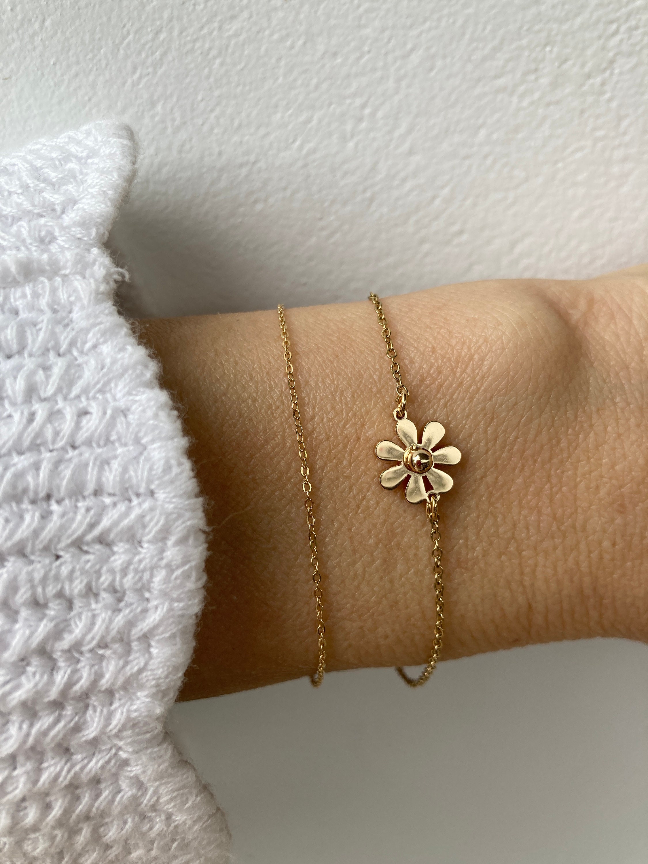 Minimalist bracelet. Ultra thin chain bracelet. Skinny gold filled ...