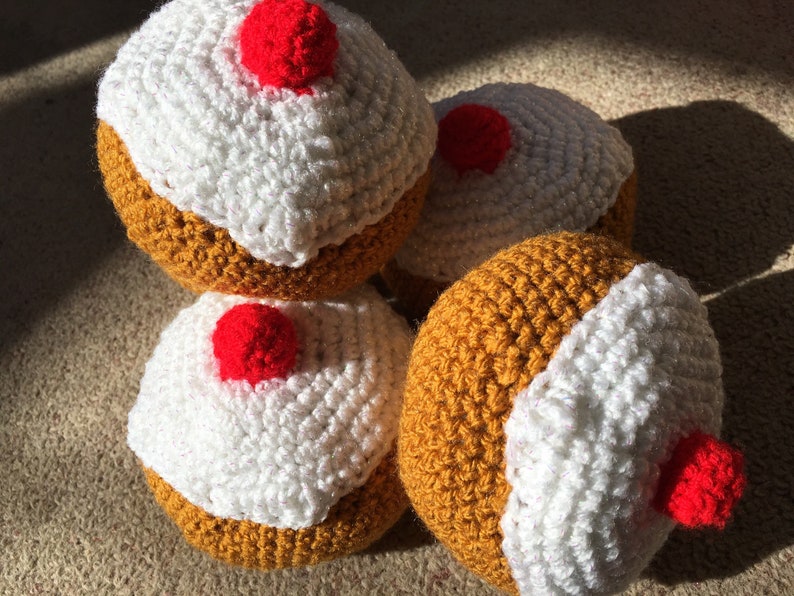 Nursery Rhyme Theme. Five Currant Buns - Etsy Ireland