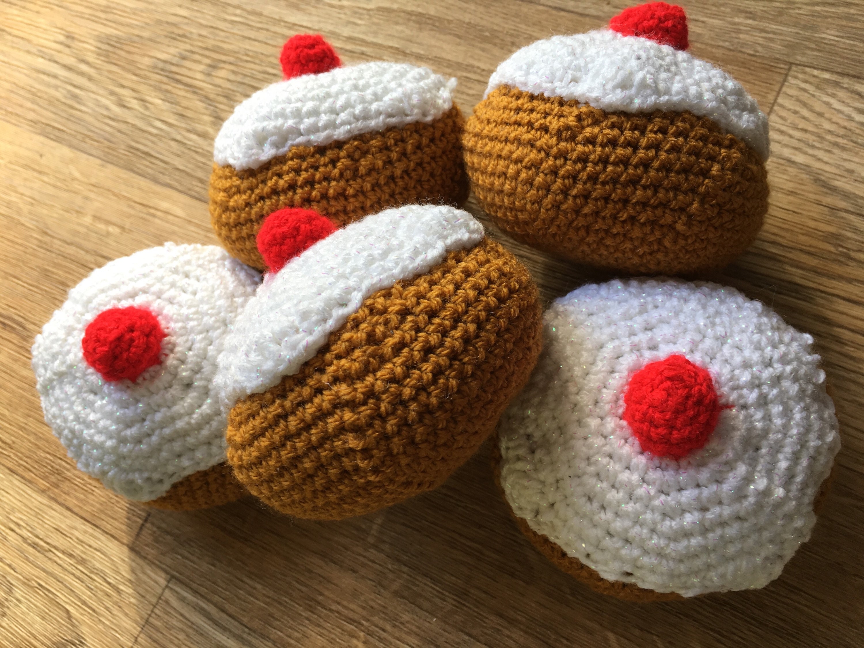 Nursery rhyme theme. Five currant buns | Etsy