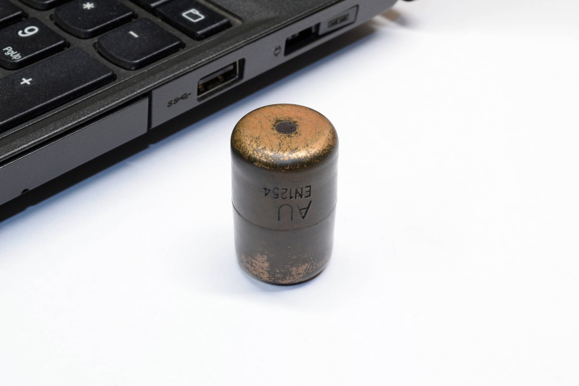 Steampunk USB 3.0 Drive Cyberpunk Colour DOT 16GB / 32GB / - Etsy