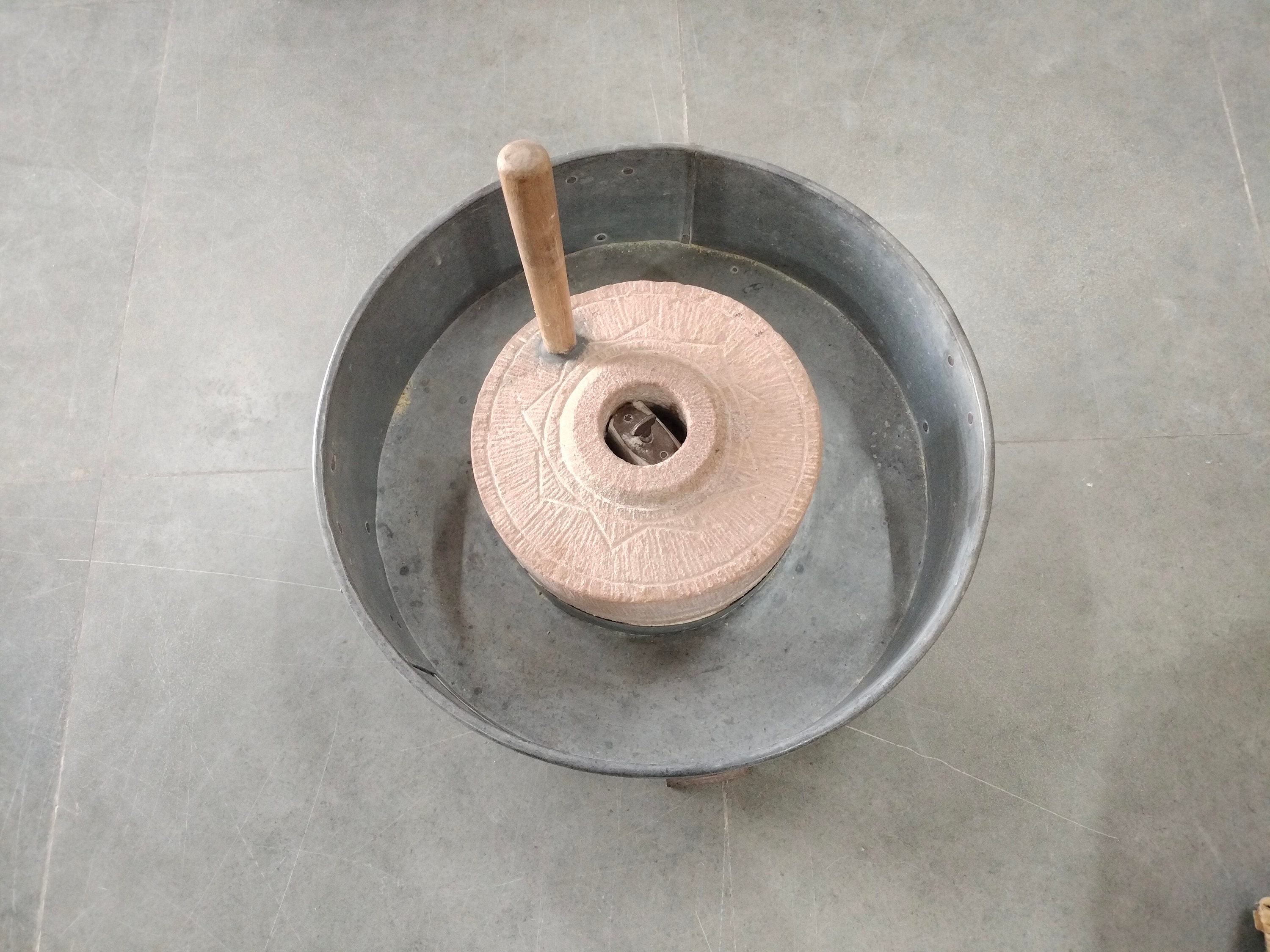 Folk Aatta Chakki / Hand Grinder - Etsy