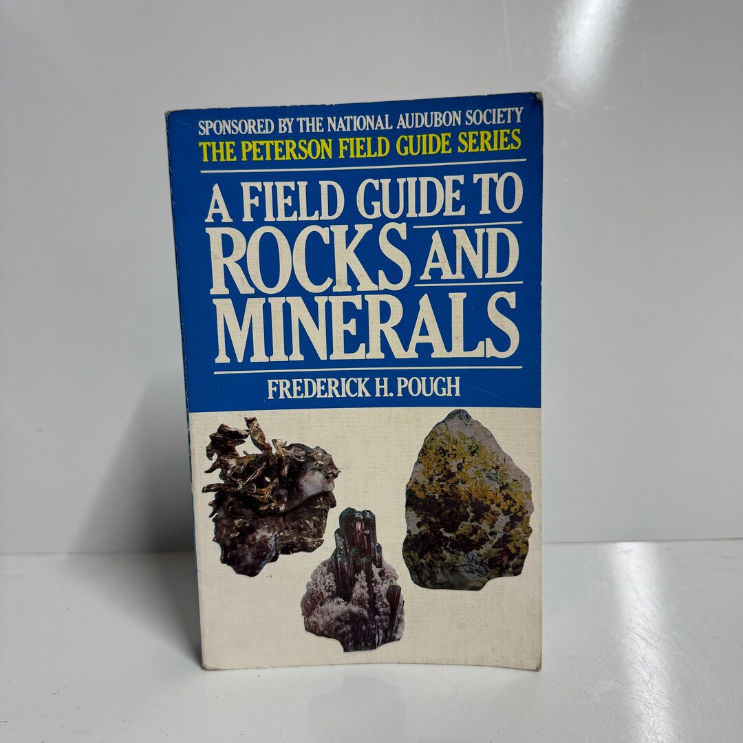 Vintage 1976 Minerals Book A Field Guide to Rocks and Minerals ...