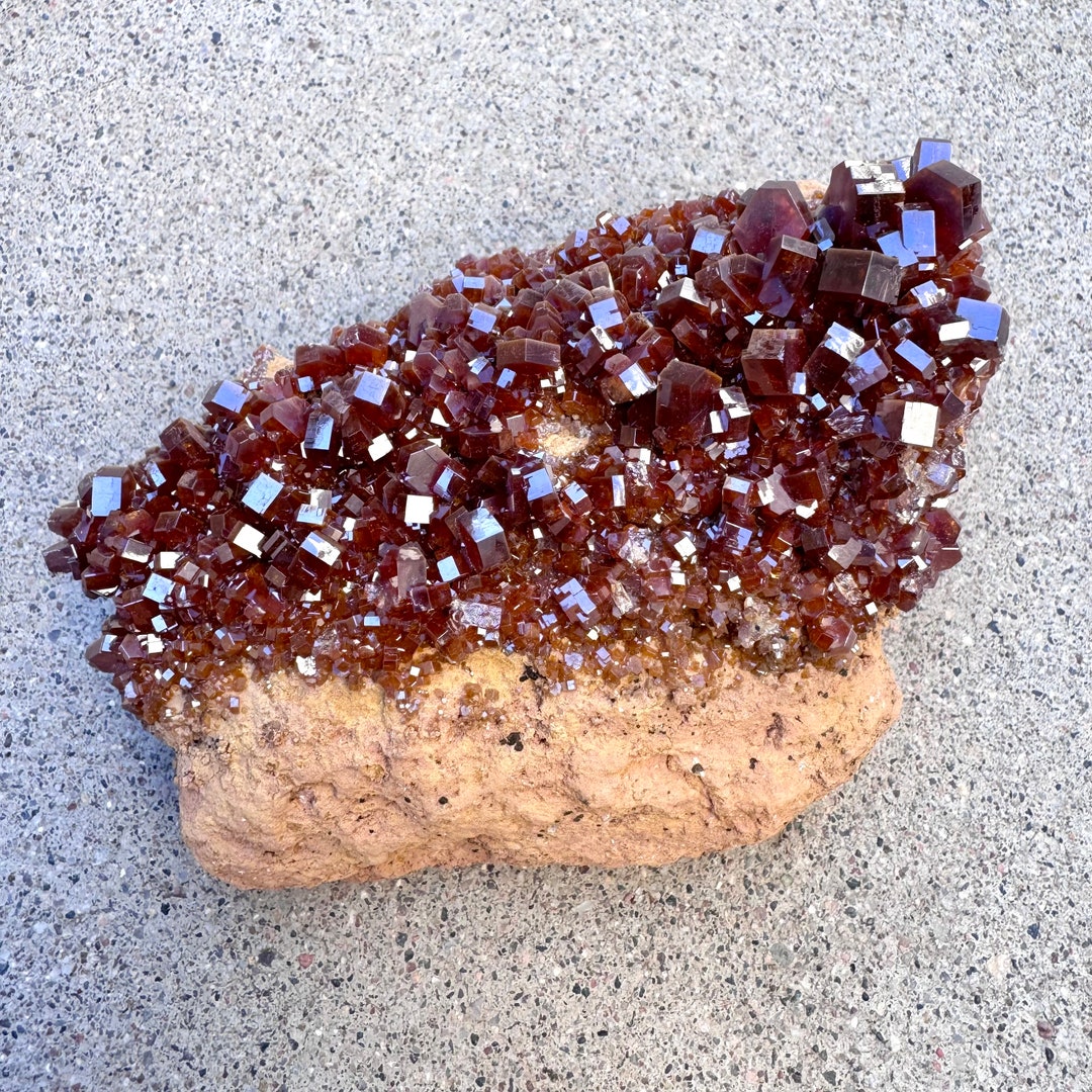 Rare 3.8 Large Red Gem Vanadinite Crystal Cluster 286g Mineral Specimen ...