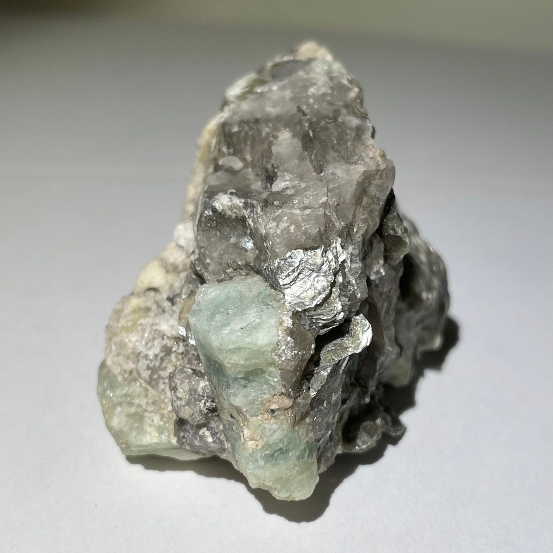 Rare 2” Connecticut Aquamarine Beryl With Quartz & Muscovite Crystal ...