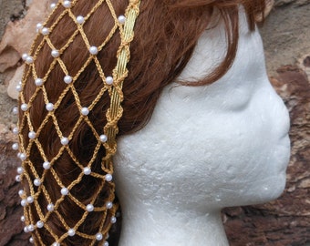 Renaissance snood - jawertimes