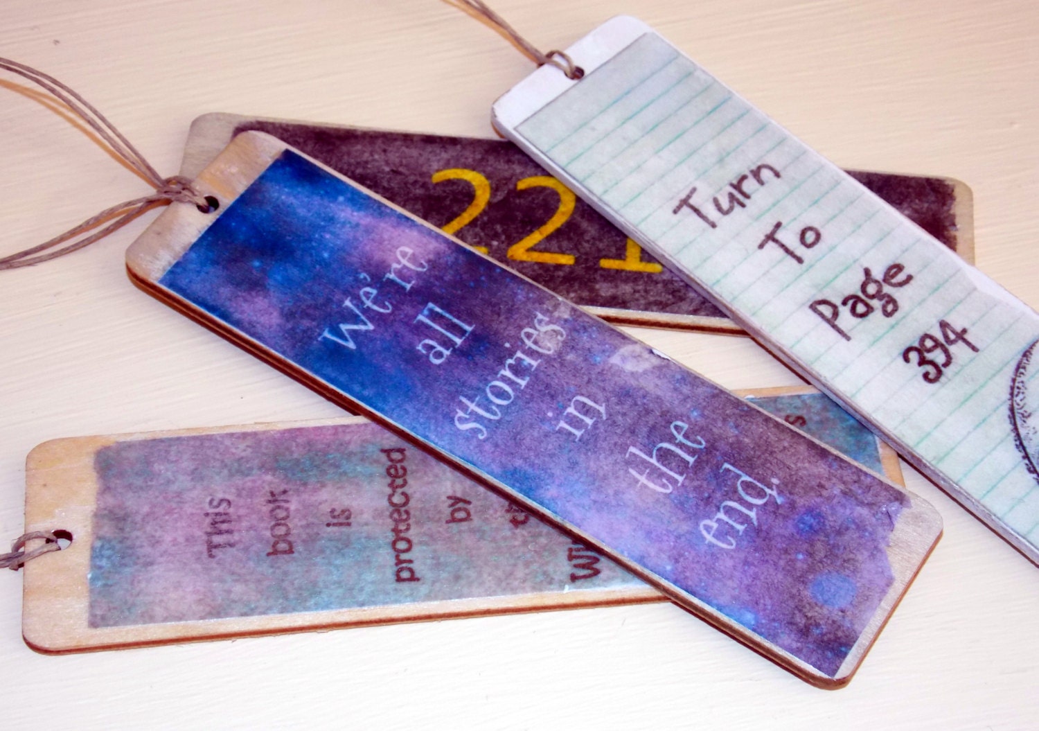 Rustic Fandom Bookmarks - Etsy Canada
