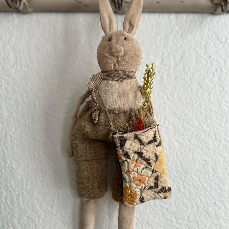 Primitive Bunny - Etsy