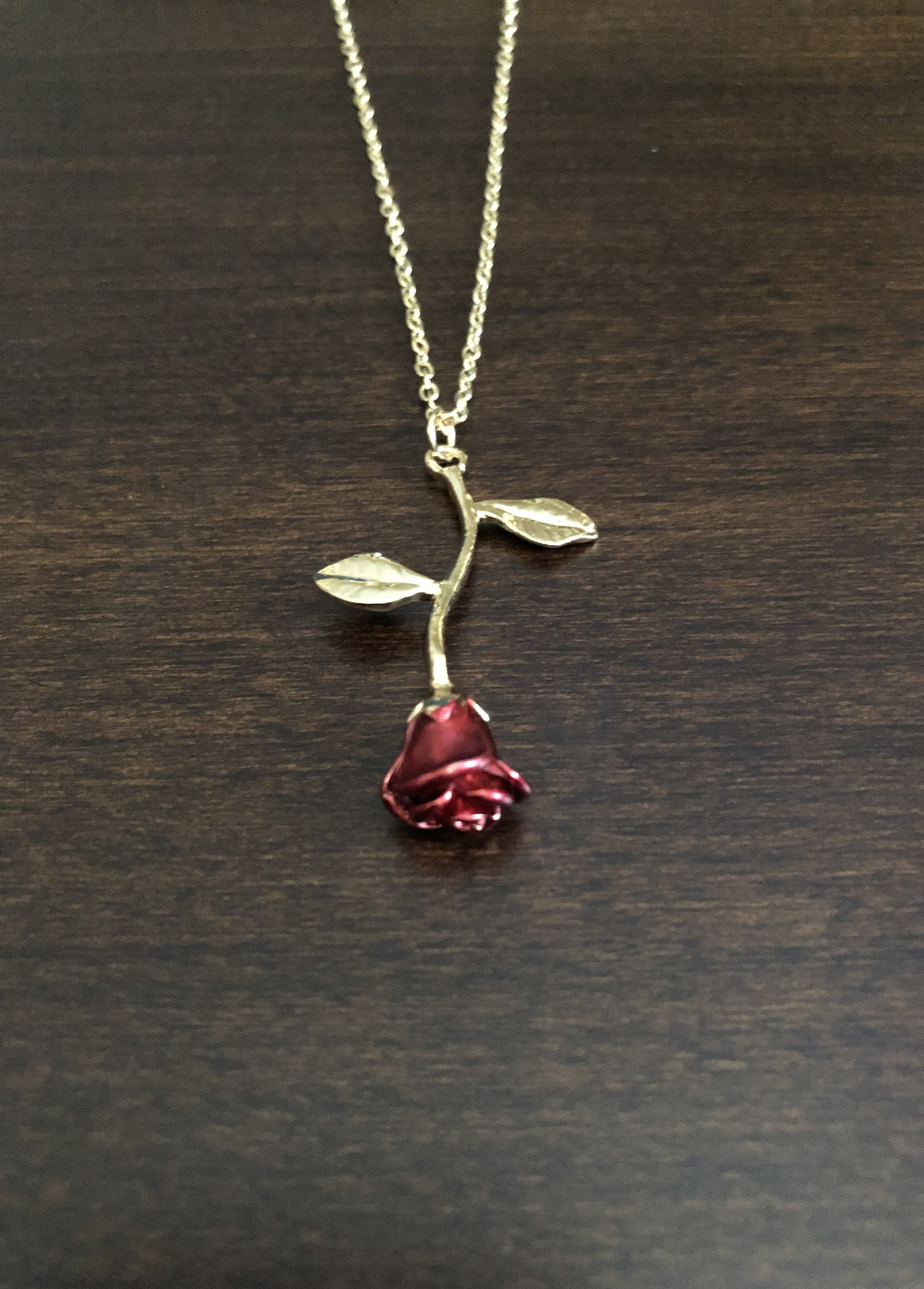 Rose necklace pendant store