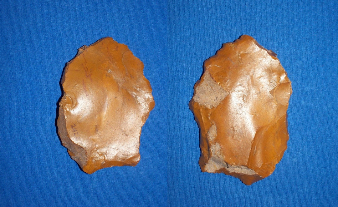 Neanderthal Multi-tool on a Flake #2422 - Etsy