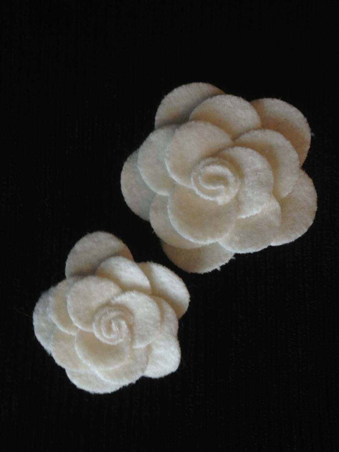 Ivory Wool Felt Flowers, 2 Piece Set - Etsy