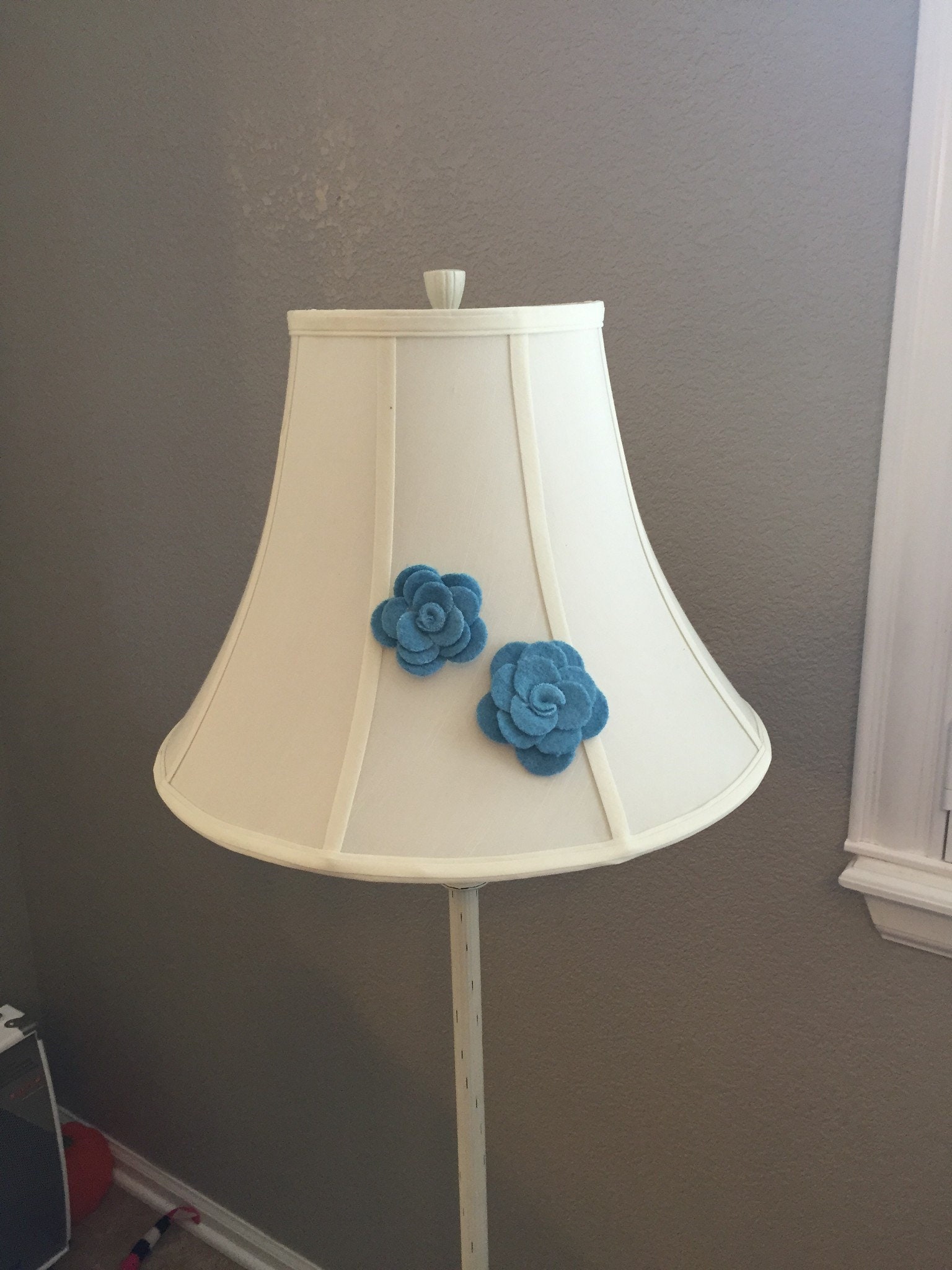 Ivory Wool Felt Flowers, 2 Piece Set - Etsy