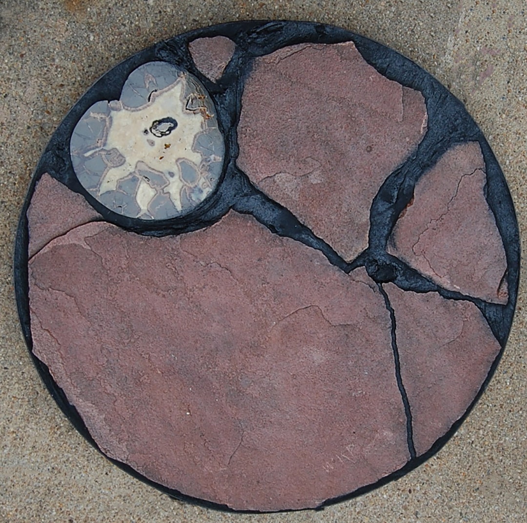 Septarian Nodule: A 21 1/2 Diameter X 30" Tall Natural Stone Topped ...