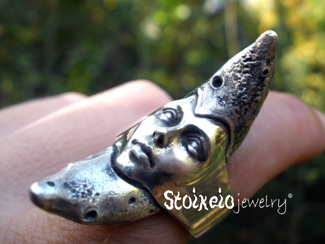 Moon Goddess Ring, Sterling Silver, Crescent Moon, Brutalist Ring - Etsy