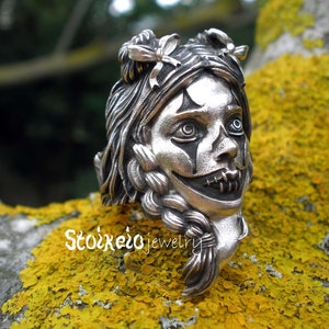 Gothic Skull Ring, Goth Spirit, Horror Jewelry, Frightful Delightful ...