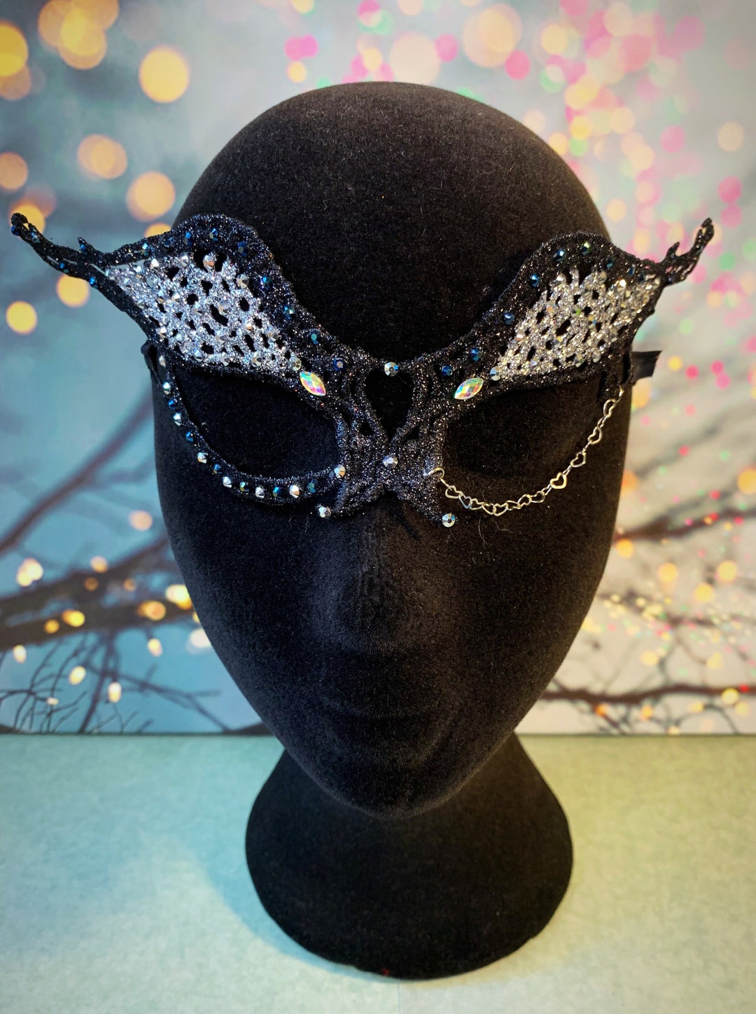 Bird Masquerade Mask With Chain - Black Gold Silver - Halloween Fancy ...