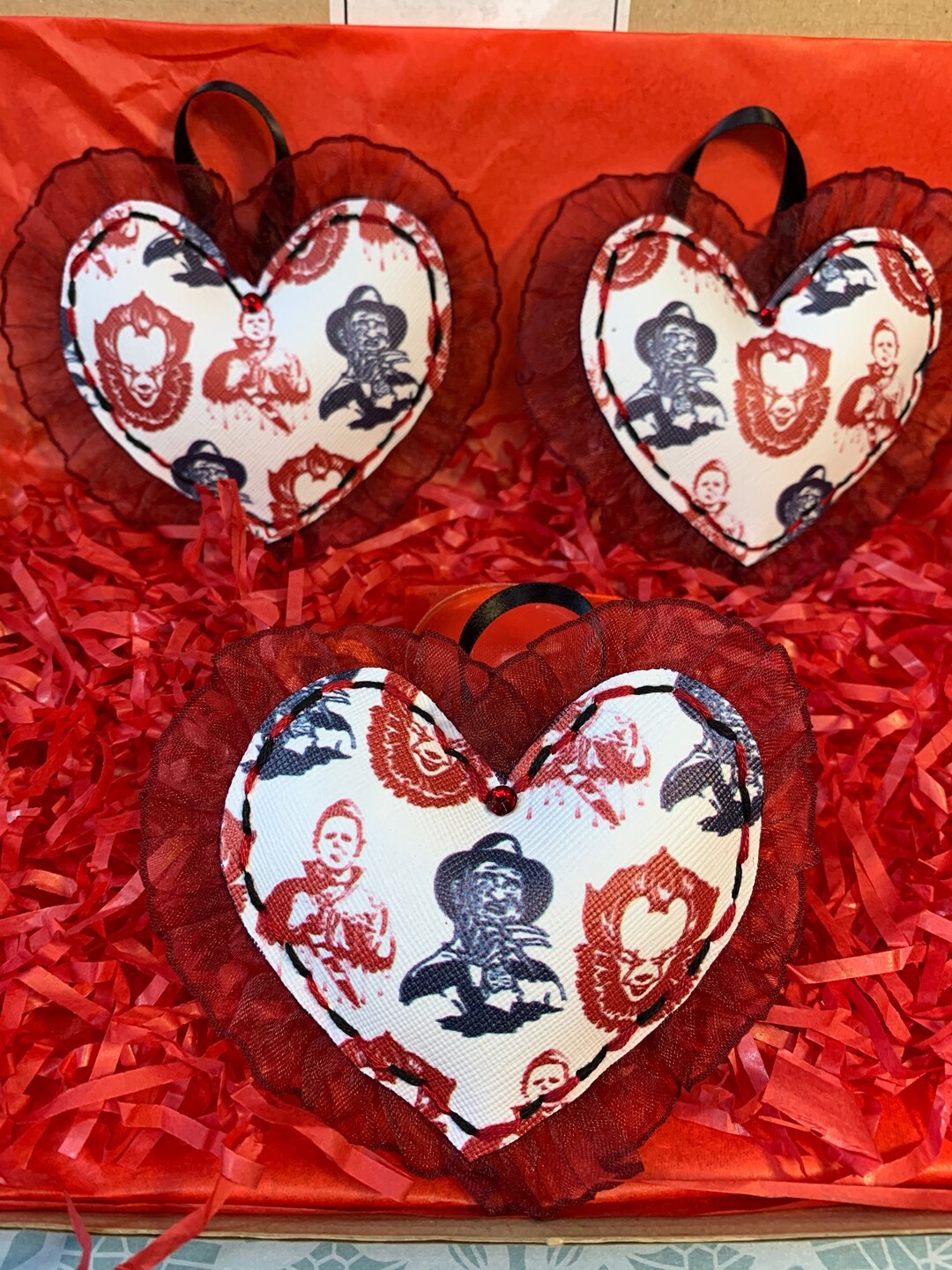Horror Movie Serial Killer Heart Hanging Decorations Set Valentine ...