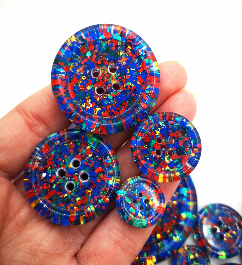 The Comic Strip Button - Pop Art - Red - Blue - Yellow - Iridescent ...