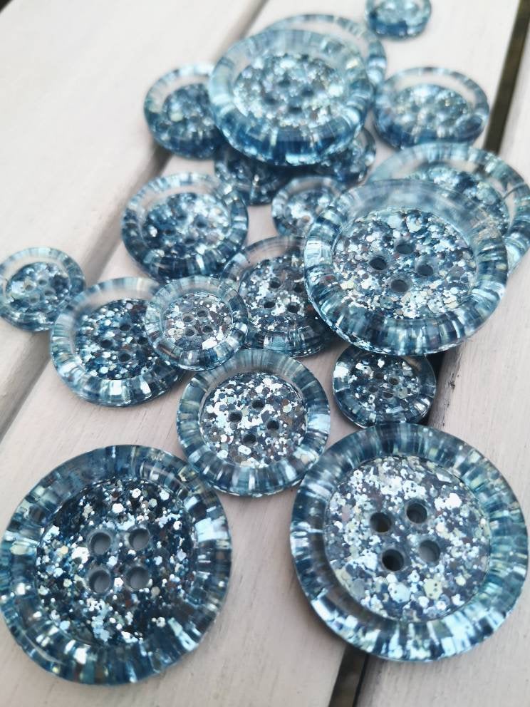 The Bluebell Blue Metallic Glitter Spangly BUTTONS 15mm - Etsy