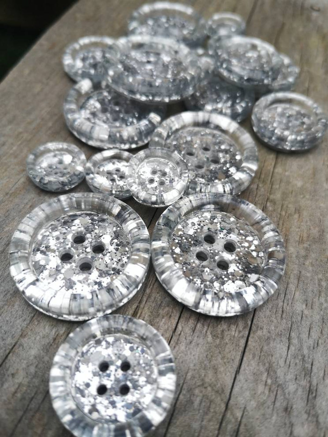 Sparkling Icy Silver Metallic Glitter Buttons - 15mm 21mm 30mm 35mm ...