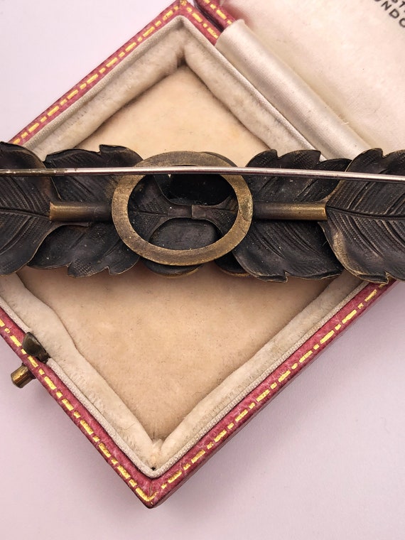 1920s Neiger Brothers Brooch with Blue Cabochon stone… - Gem