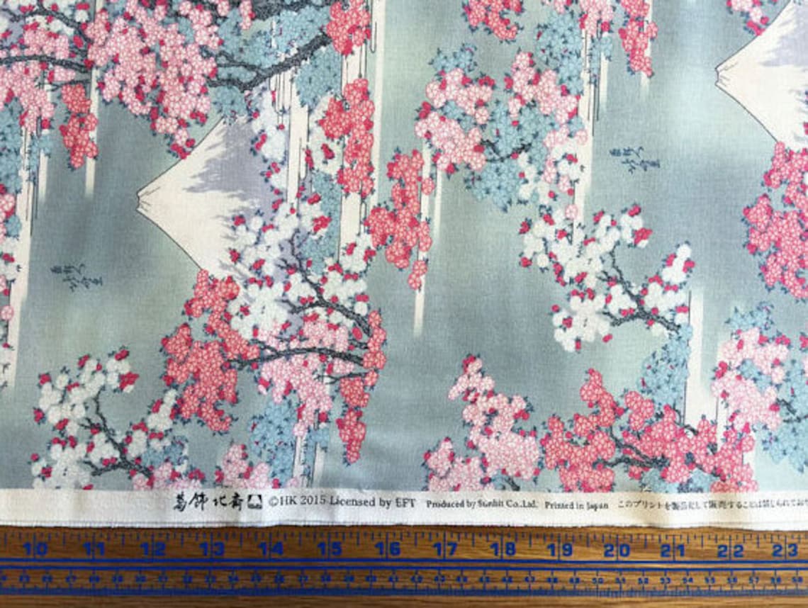 Vintage Japanese Cotton Fabric With Mount Fuji and Sakura - Etsy