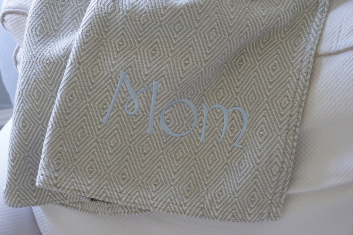 Personalized Classic Diamond Throw Blanket With Fabric Message Tag ...