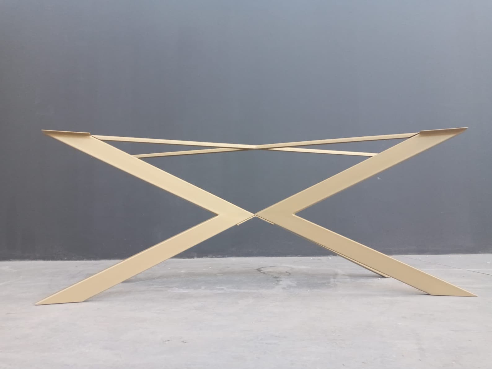 Modern Spider Dining Table Base 28h X 28 W X 72 L - Etsy