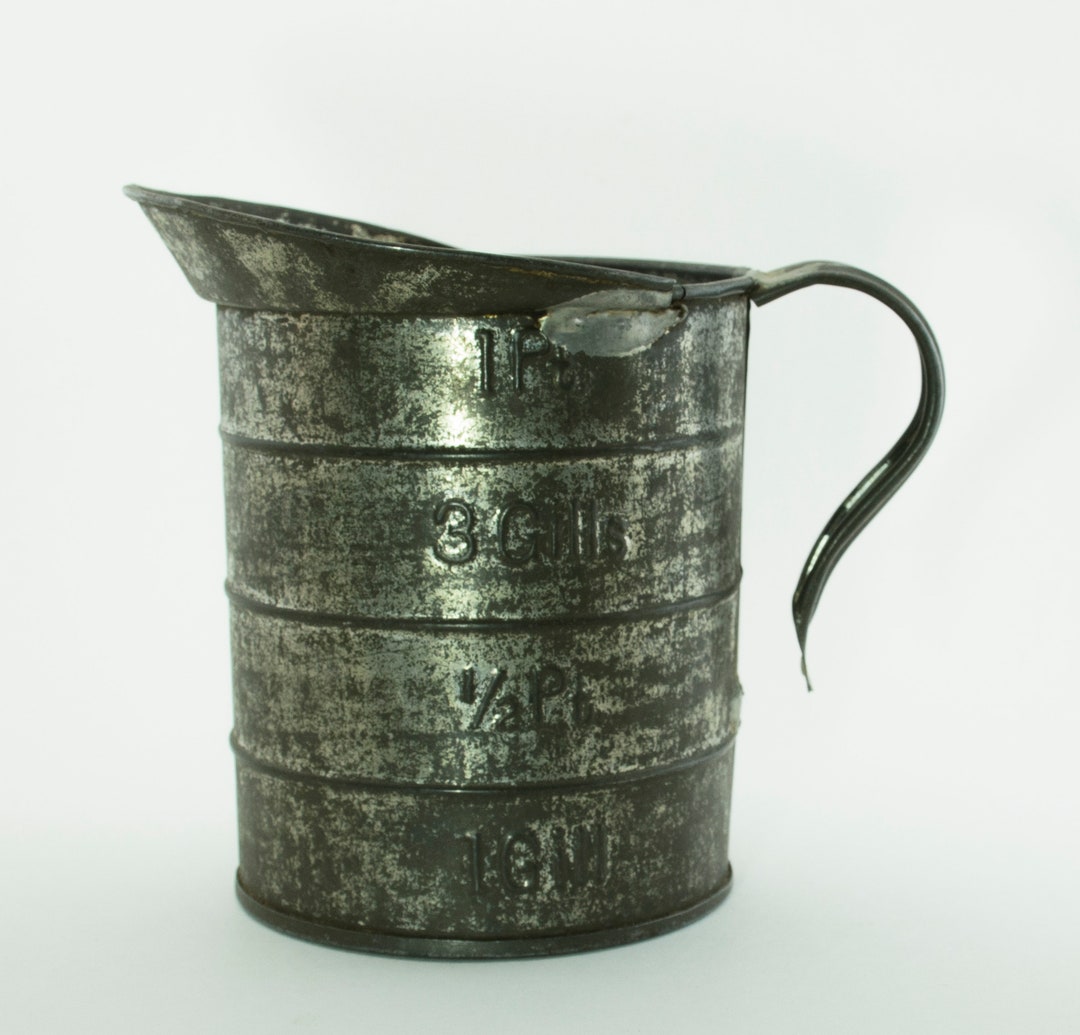 Antique Tin Measuring Cup With Spout and Handle With Measurement in ...