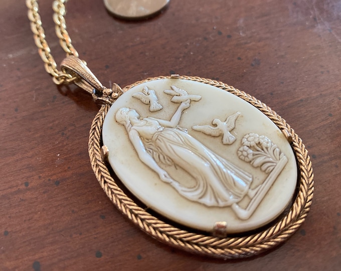 Vintage Aphrodite Goddess of Love, Beauty, Passion, Fertility Gold ...