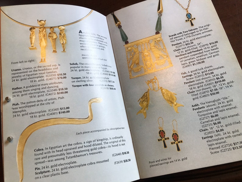 Original 1976 MMA Jewelry Catalog for the Treasures of Tutankhamun ...