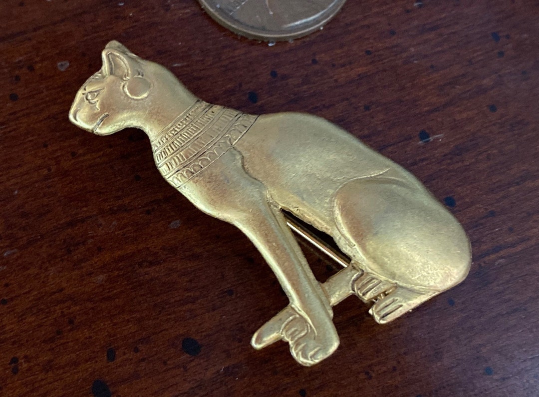 Vintage Bastet Brooch AIC Egyptian Revival Goddess of Protection Gold Mau Divine Cat Art ...