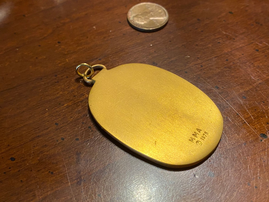 Vintage MMA Gold Scarab Cartouche Pendant - 1976 Egyptian Revival ...