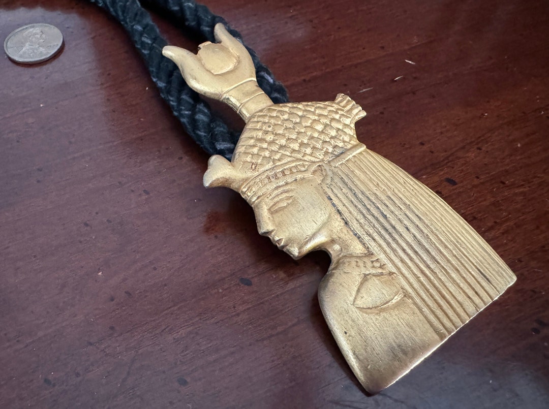 Kenneth Lane Egyptian Revival Goddess Hathor Gold Pendant Necklace KJL ...