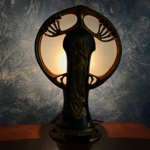 Vintage Art Nouveau Keyhole Accent Table Lamp Oliver Tupton Bathing ...