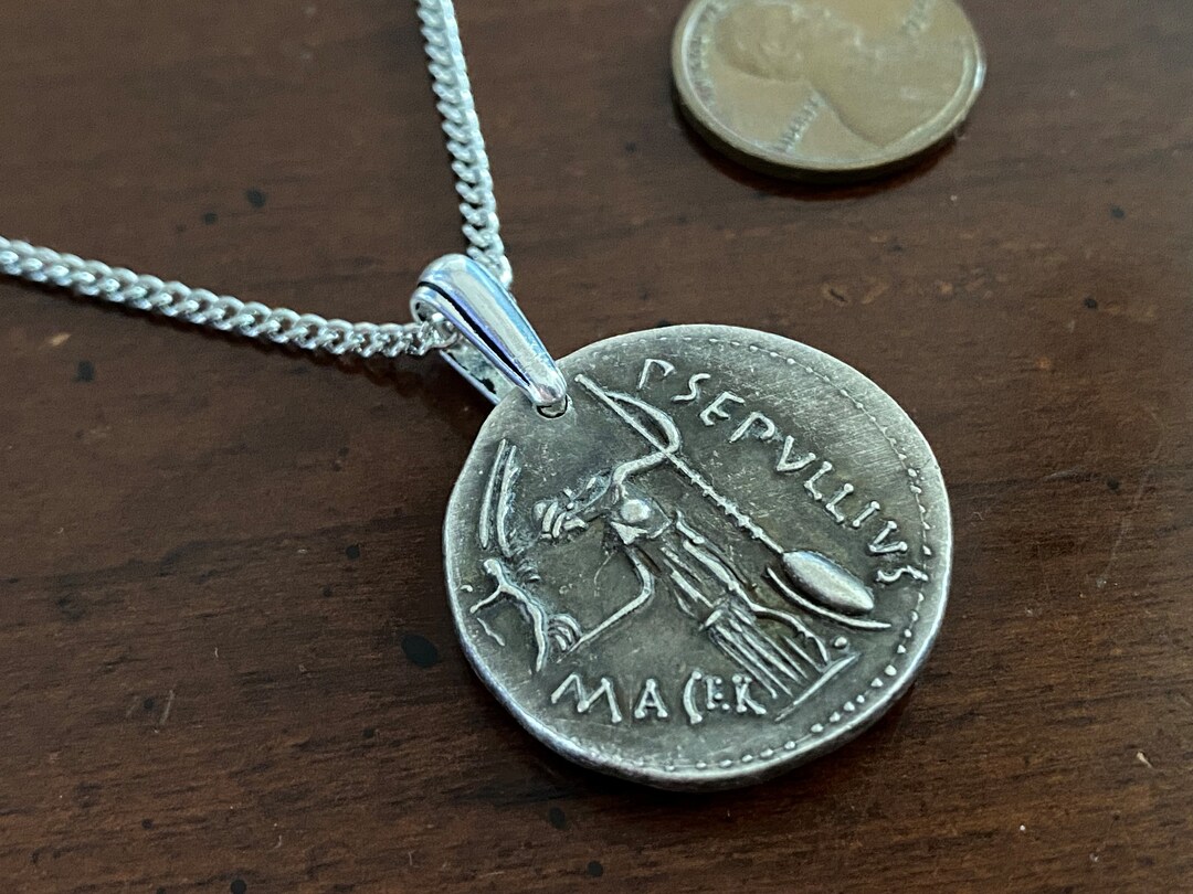 Vintage Silver Goddess of Beauty Venus Coin Pendant Necklace - Love ...