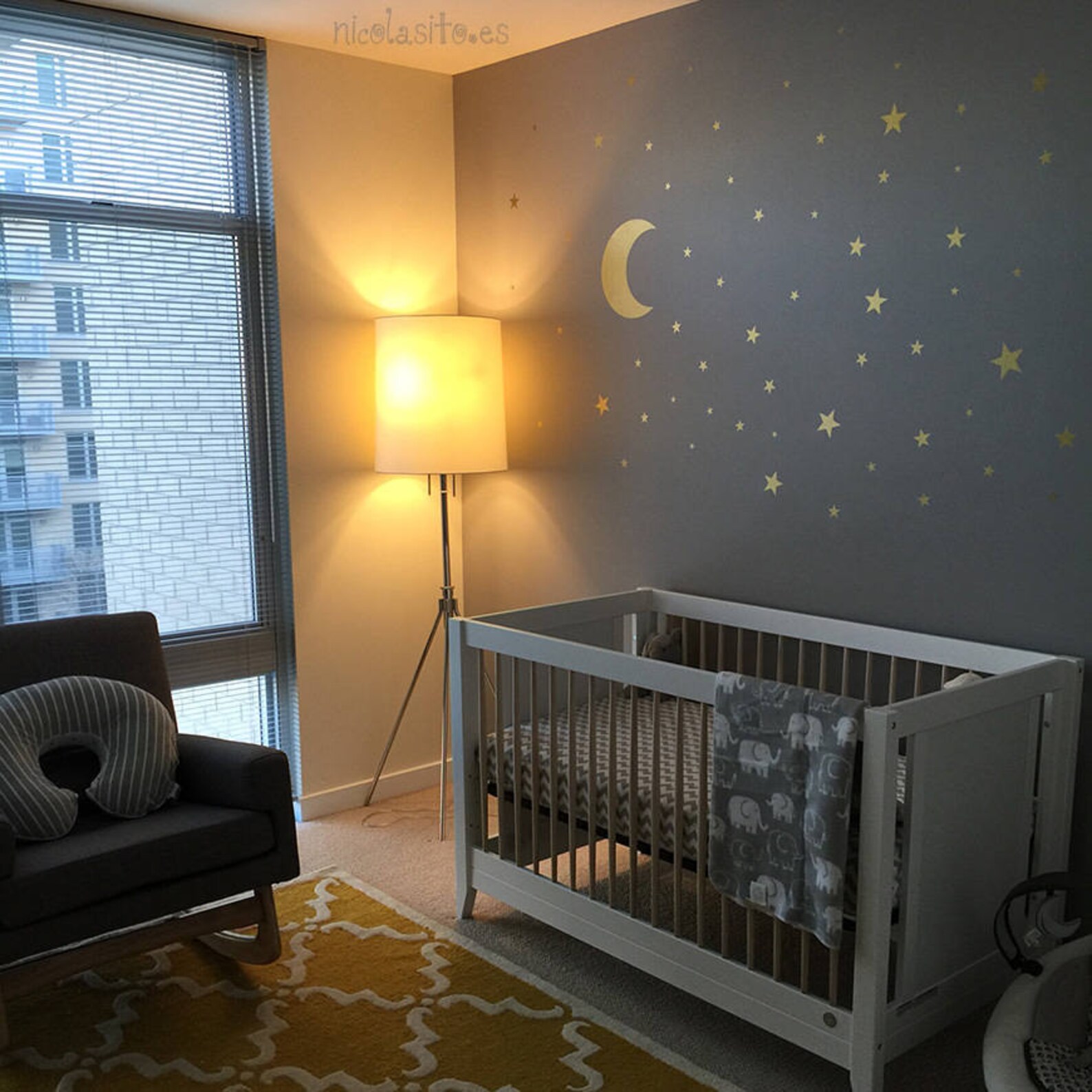 Luna Vinyl. Decorative Moon Vinyls. Moon and Star Decoration. - Etsy